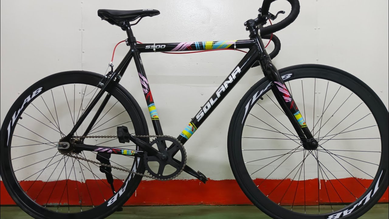 Available stocks ng SOLANA AND JLAB FIXIE for pick up and delivery ...
