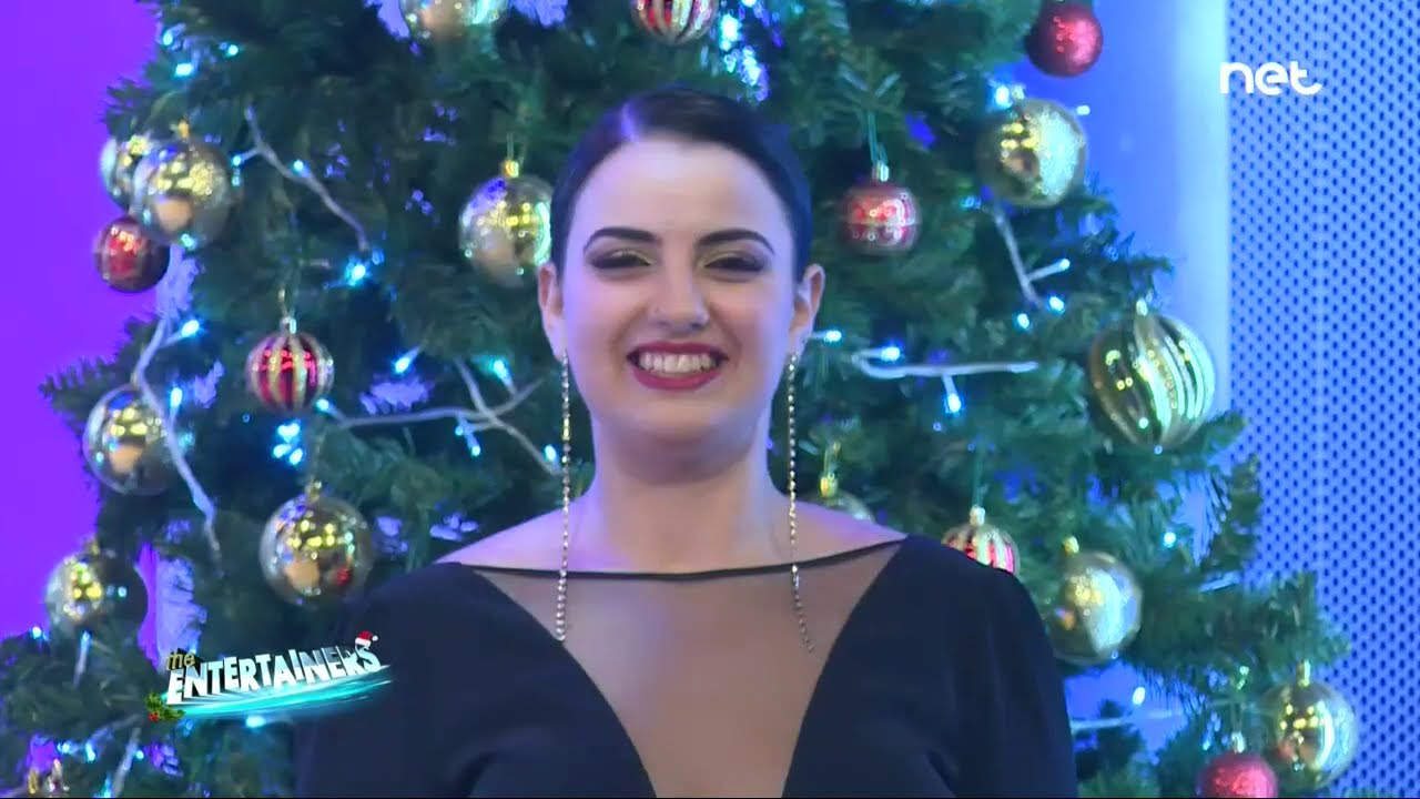 Jade Vella - Santa Clause is Coming to Town on The Entertainers 2020/21 ...