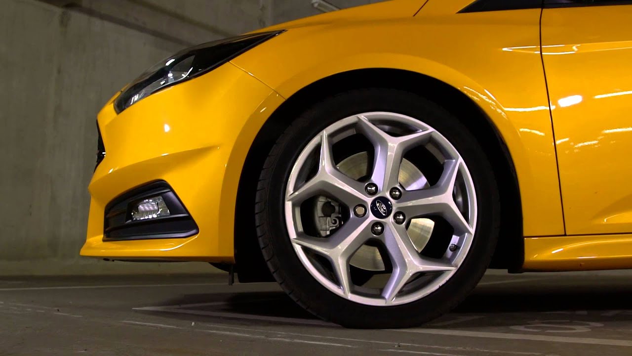 Focus Films: Meet Our Ford Focus ST - Carfection - YouTube