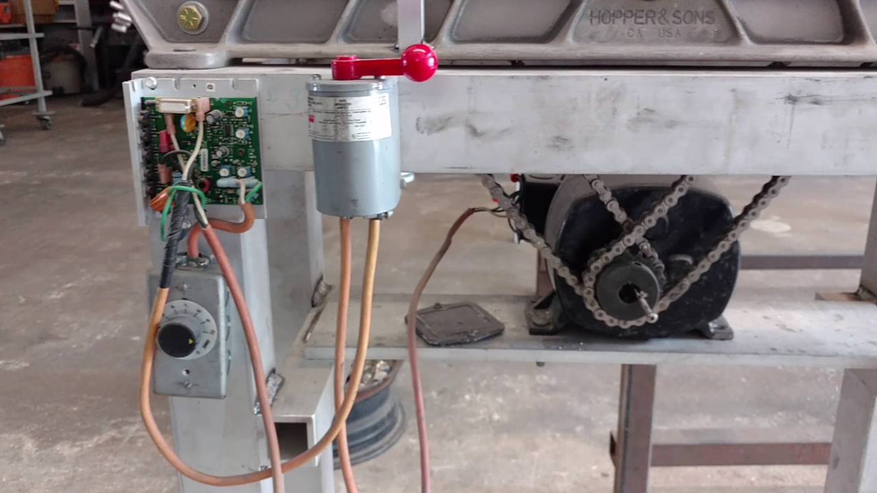 Motorized Hopper and Sons metal bender - YouTube