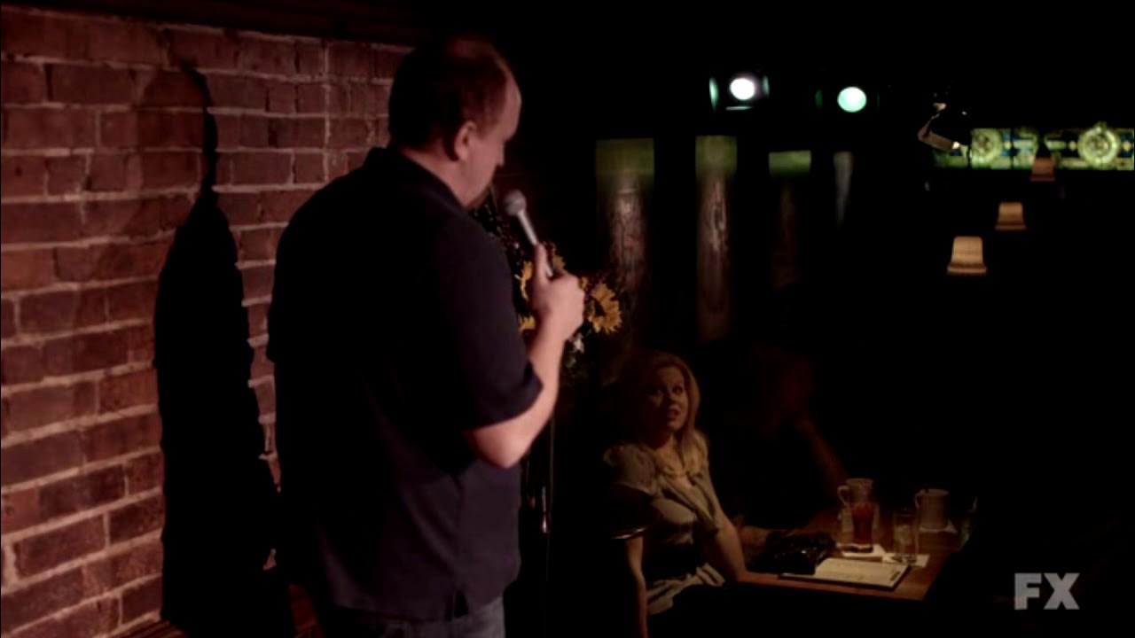 Сериал Луи. Луи разносит женщину, мешающую выступлению. - YouTube