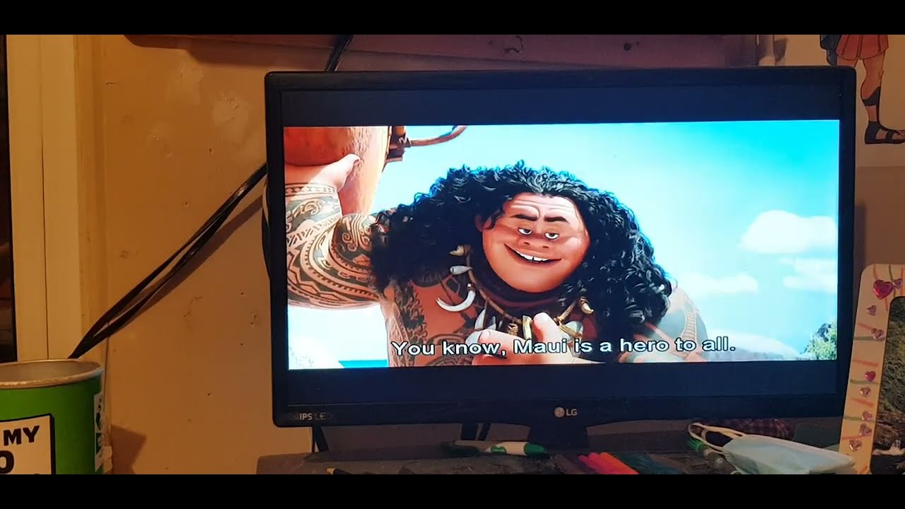 Moana Meets Maui Full Scene - YouTube