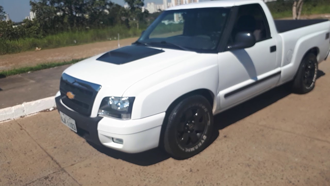 S10 2.4 Flex turbo - YouTube