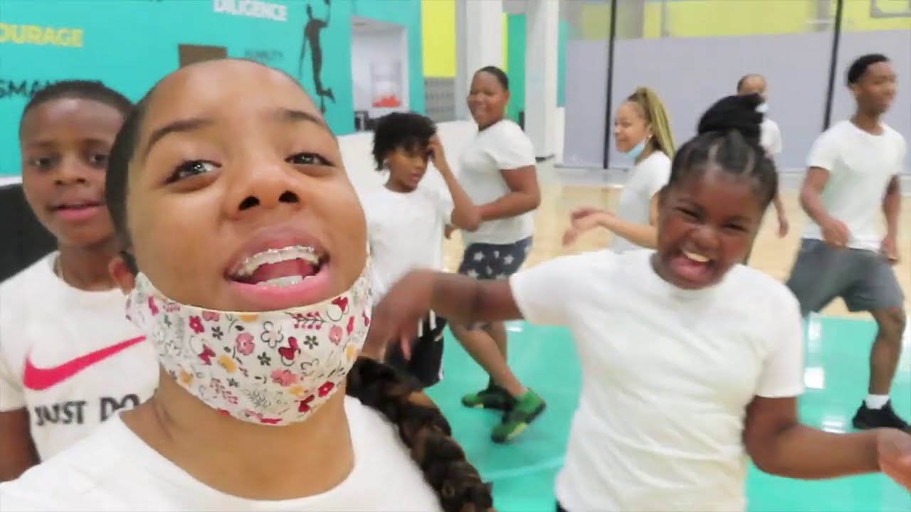 Basketball game with the Bad Kids! - YouTube