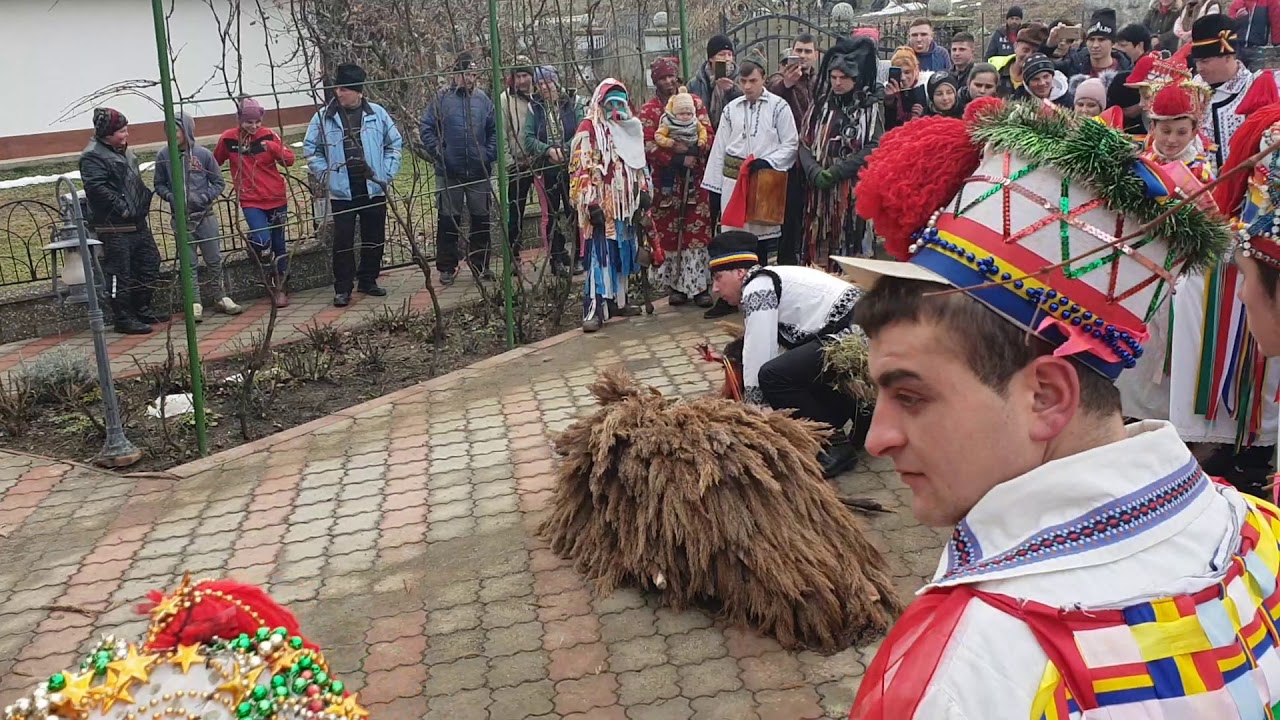 Datini si Obiceiuri - YouTube