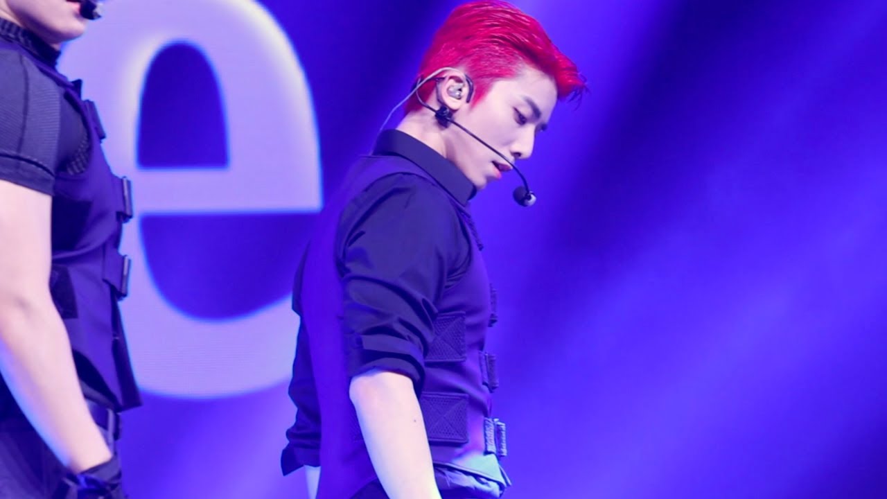 [FANCAM] 230109 showcase - PUZZLE (SF9 HWIYOUNG focus) 4K - YouTube