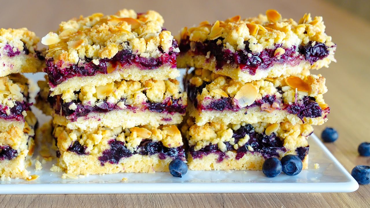 Forget about complicated recipes! Berry cake that even kids can make ...