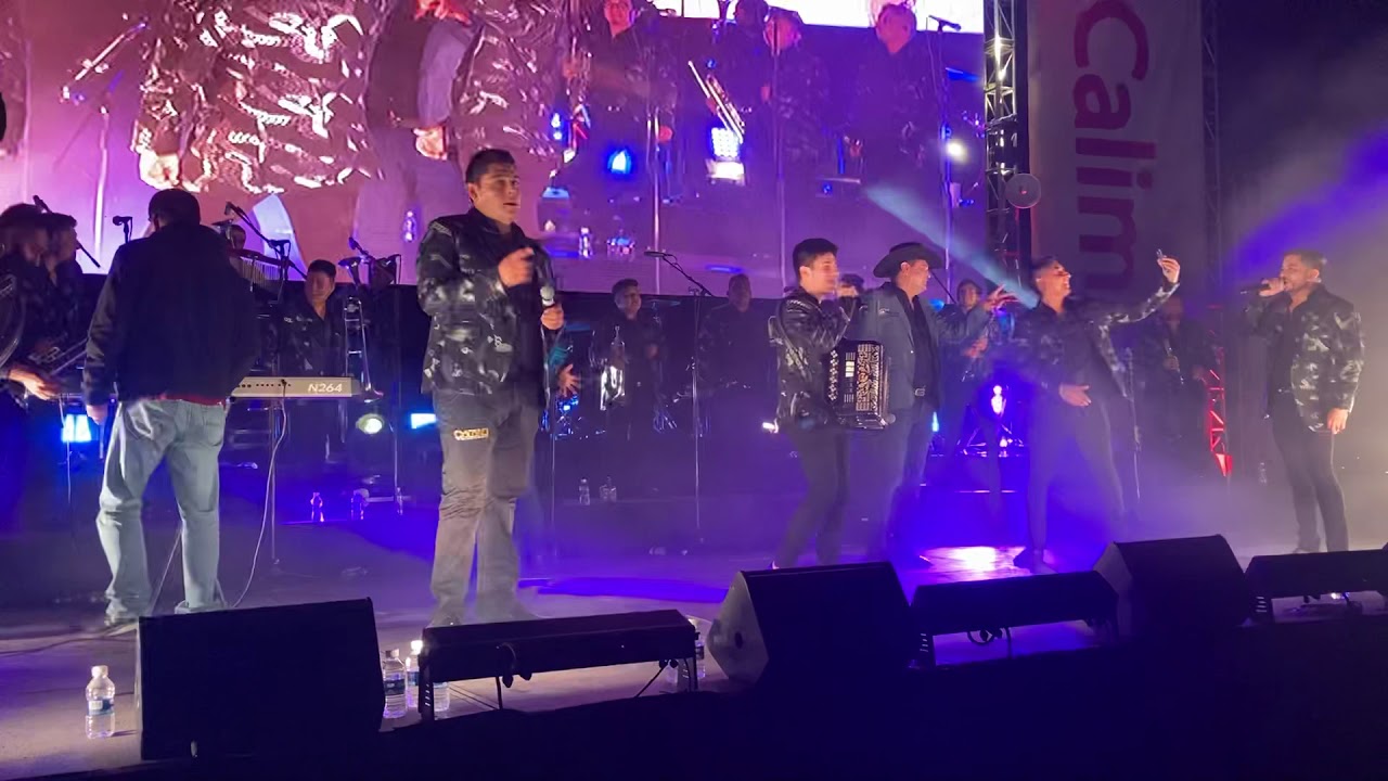 Dinamicos Del Norte y Banda Coloso desde Tijuana - YouTube