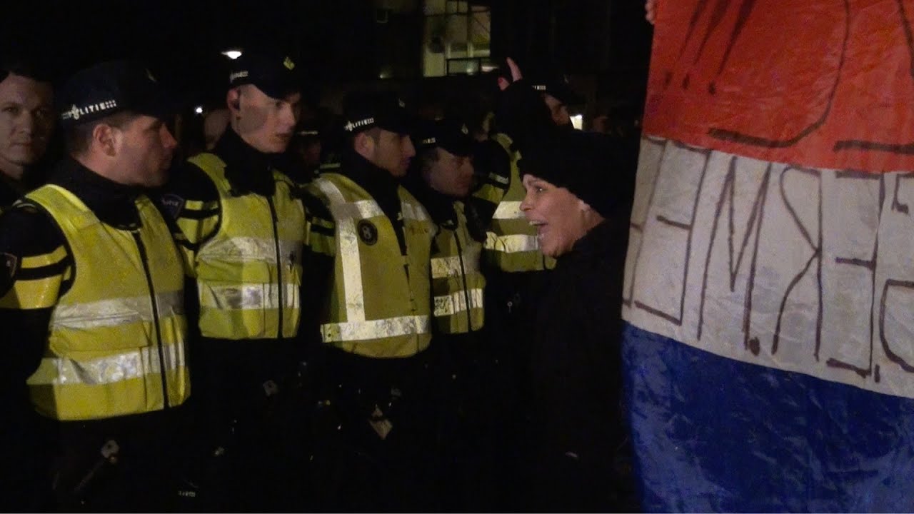 Demonstratie tegen AZC Overvecht Utrecht - YouTube