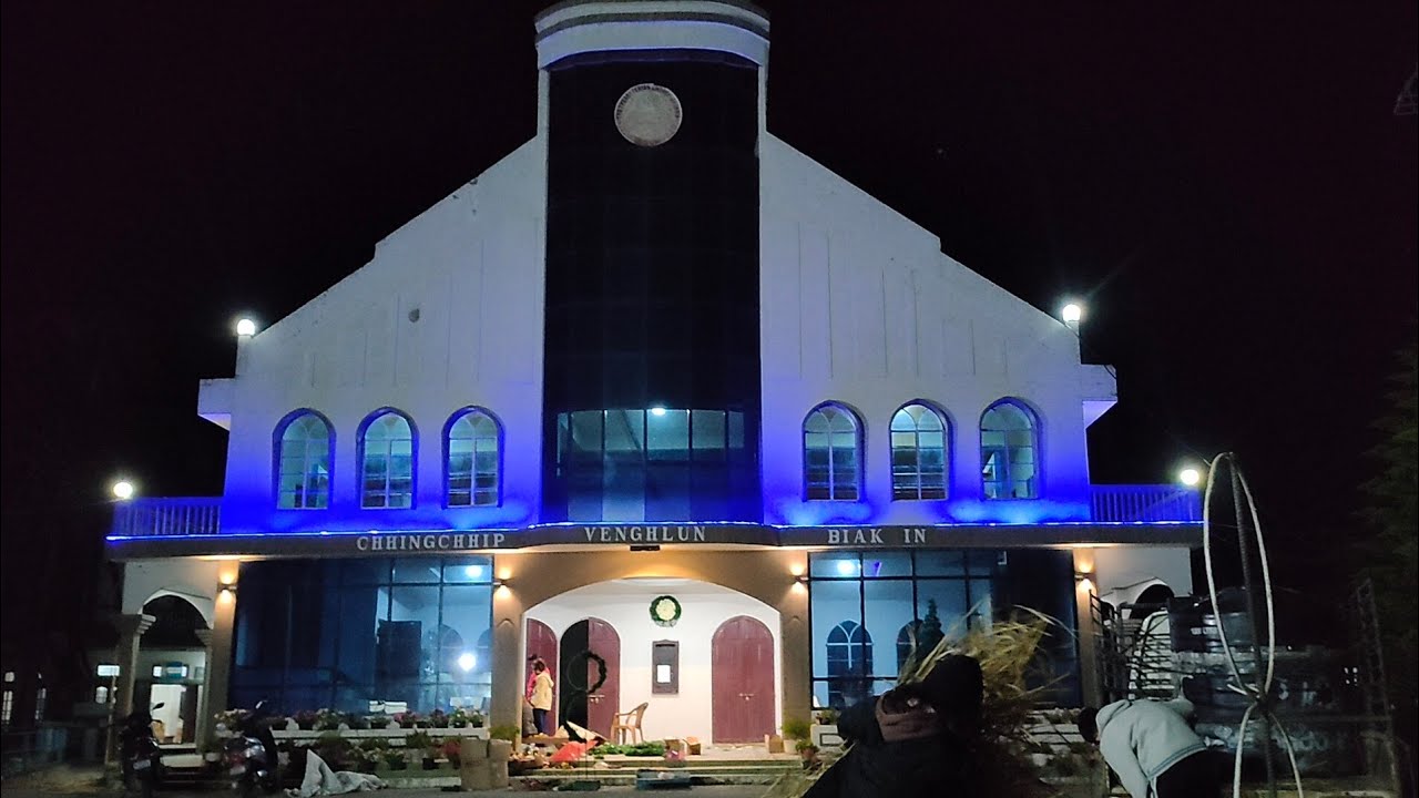 Biakin chei Hnatlang - YouTube