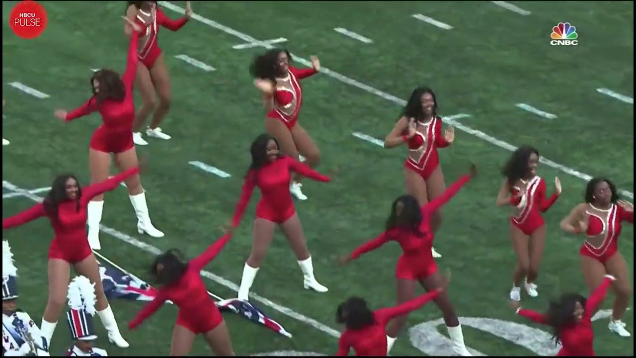 2022 HBCU NYC Classic: Howard University Showtime Marching Band ...