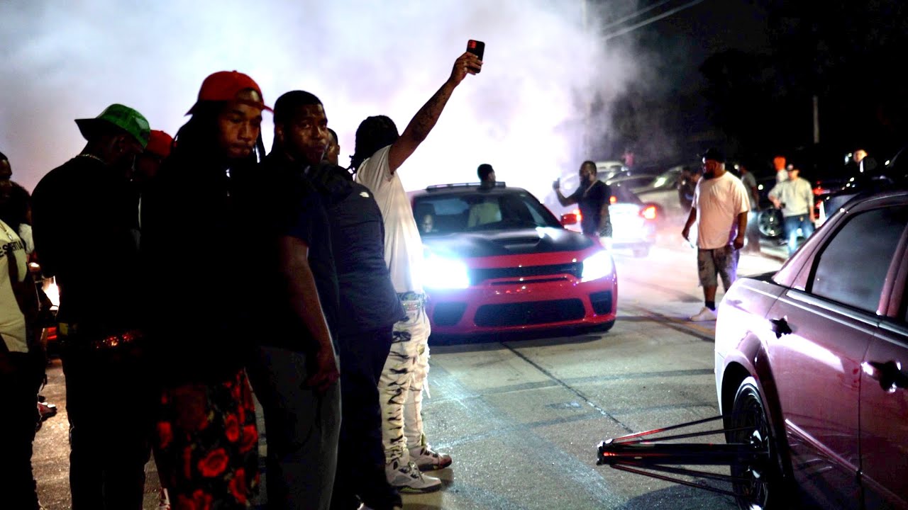 Houston Uncut : When it gets dark in the hood - YouTube
