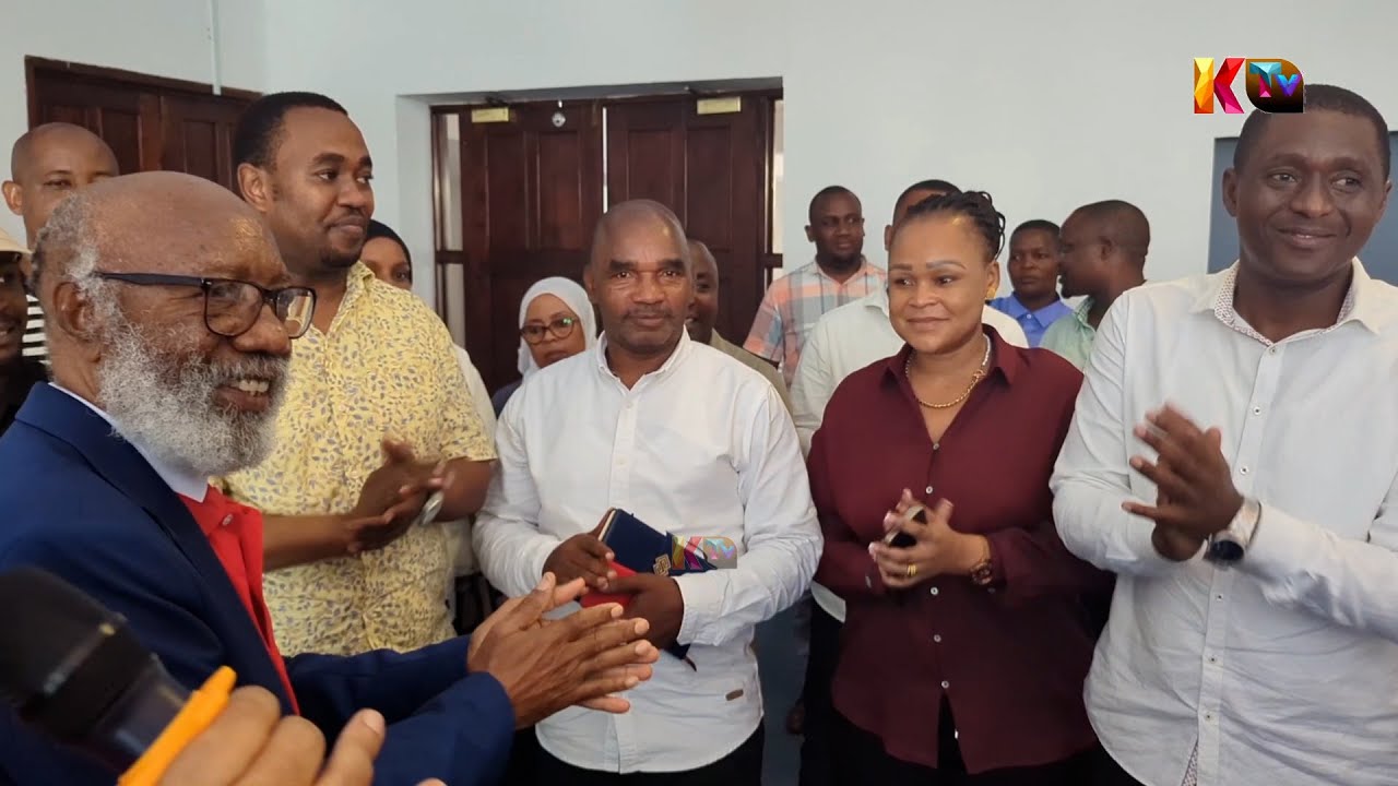 VIGOGO WA CHADEMA WAHAMIA CHAUMMA''MZEE WA UBWABWA HASHIM RUNGWE ...