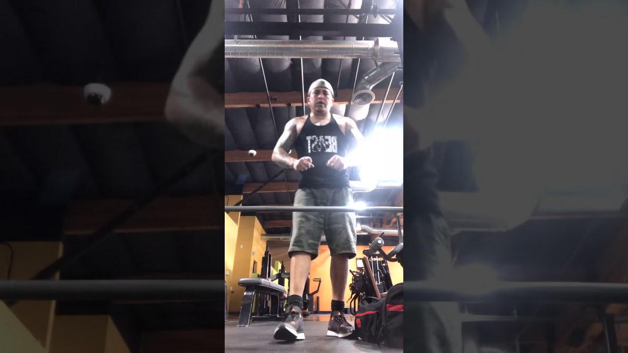 Traps day 315 smith machine bulk day - YouTube