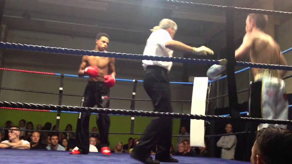 scott allan vs Levi Lawrence 10 2013 - YouTube