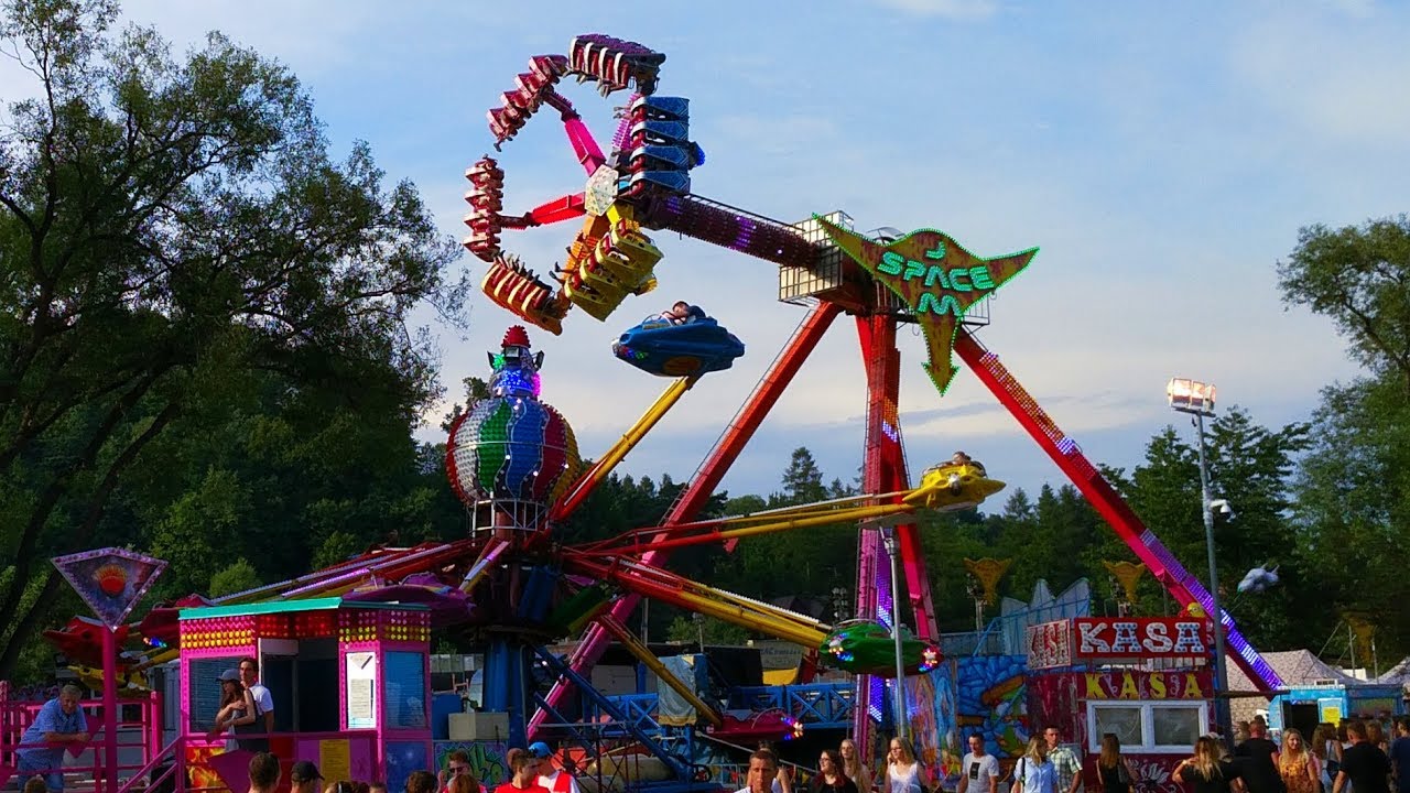Extreme Space Jam Fabbri On-Ride - Wesołe Miasteczko Poland 2019 - YouTube