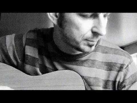 Bert Leysen - Meisje in een oorlog (solo) - YouTube