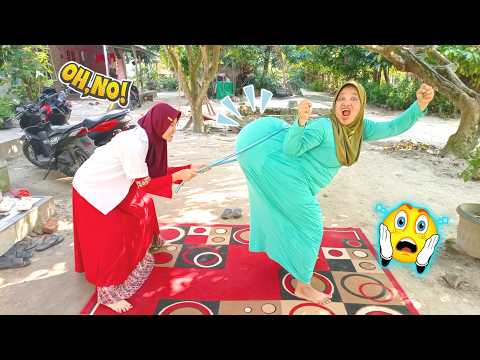 Gawat ⁉️😲❓🥱 Masuk angin bokong membesar sampai di tarik pakai selang sama bu bidan