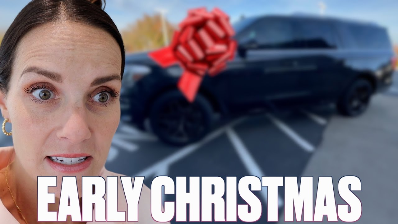 MOM'S BIGGEST CHRISTMAS GIFT CAME UNEXPECTEDLY EARLY - YouTube
