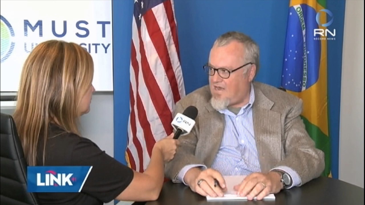 Conexão Flórida: Tina Roma mostra universidade só para brasileiros nos ...