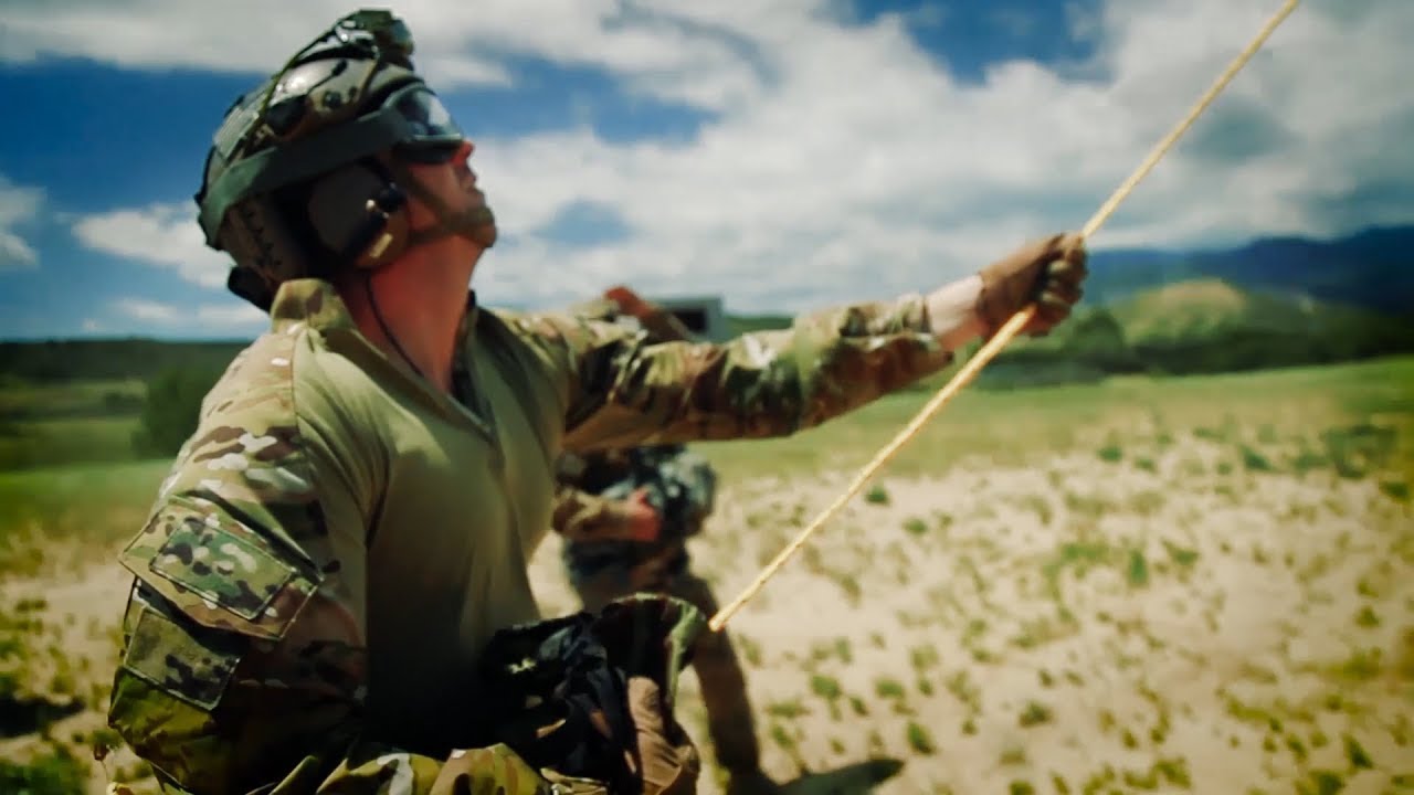 Green Berets De Oppresso Liber YouTube green-berets-de-oppresso-liber-youtube