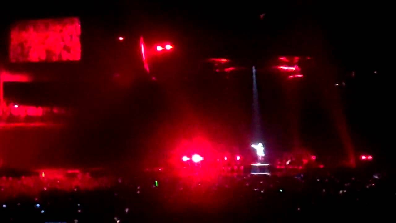 Bruno Mars - Our First Time / Pony (Sportpaleis 17/10/2013) - YouTube