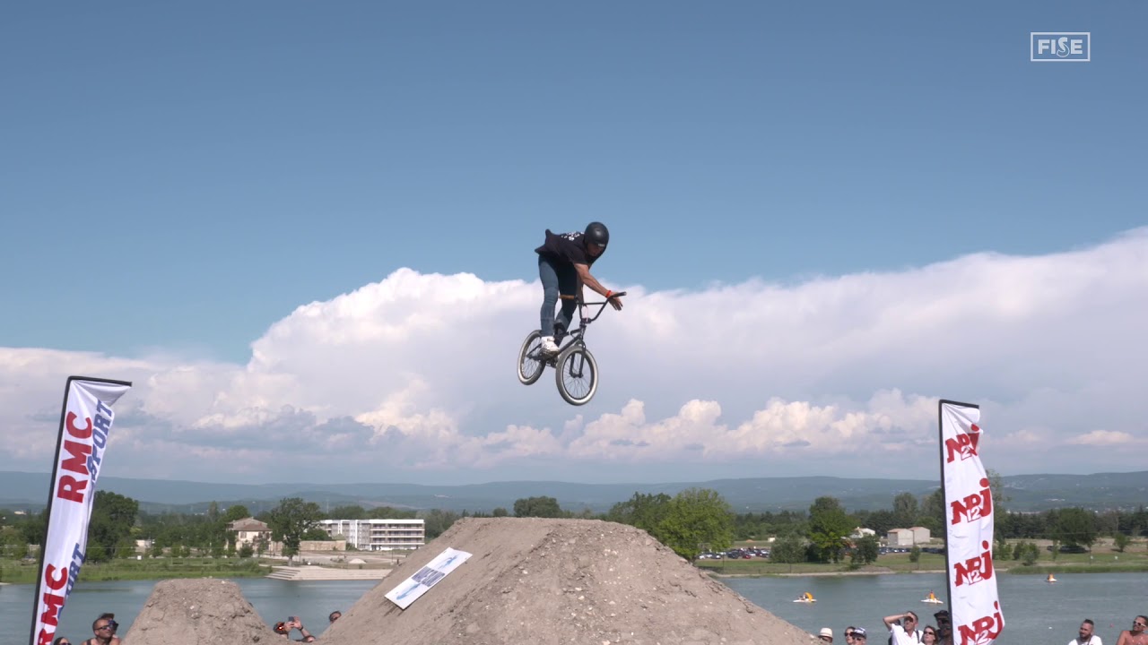 Jack Mould takes 1st Place BMX Dirt landing a 720 - YouTube