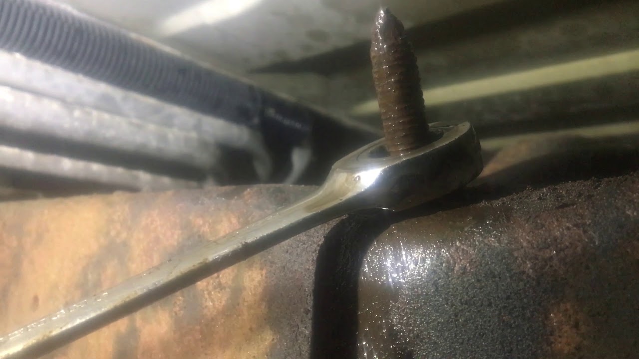 Rusty threads fixing them - YouTube