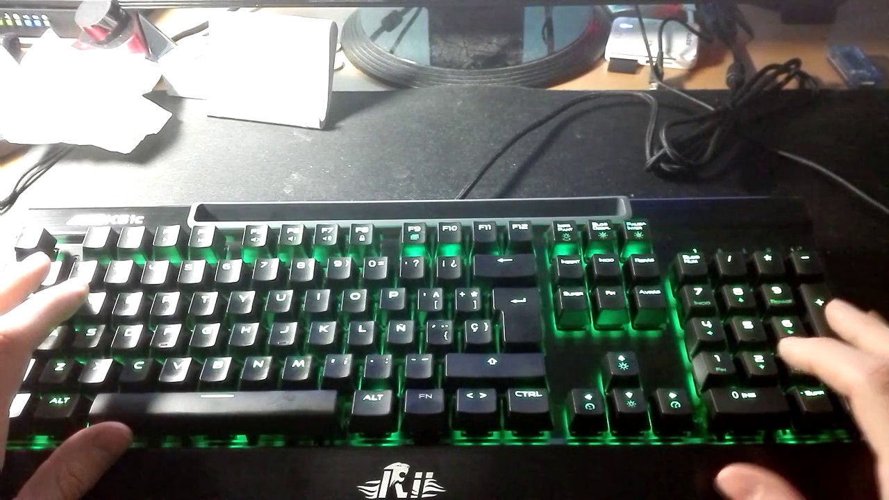 Review del Teclado mecánico Rii K61C - Layout Español - YouTube
