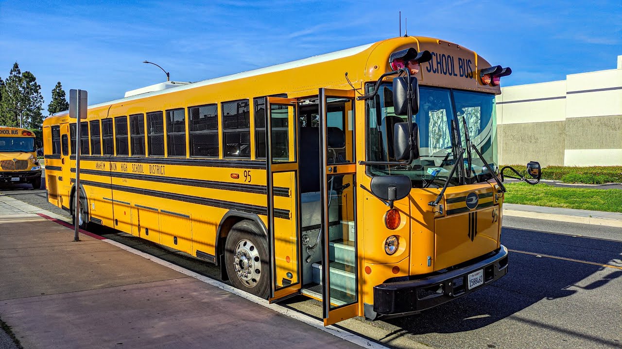 AUHSD 2021 Blue Bird All American T3RE CNG #95 - YouTube