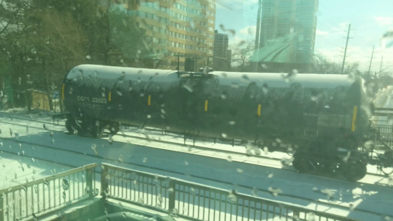 LTEX GP38 2077 + 3803 Engines In Clarkson Yard - YouTube