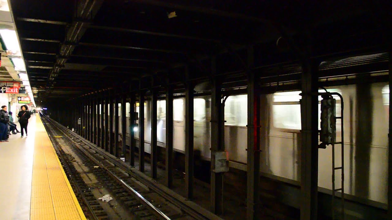 MTA New York City Subway : Utica Avenue Bound Express Train Of R142As ...