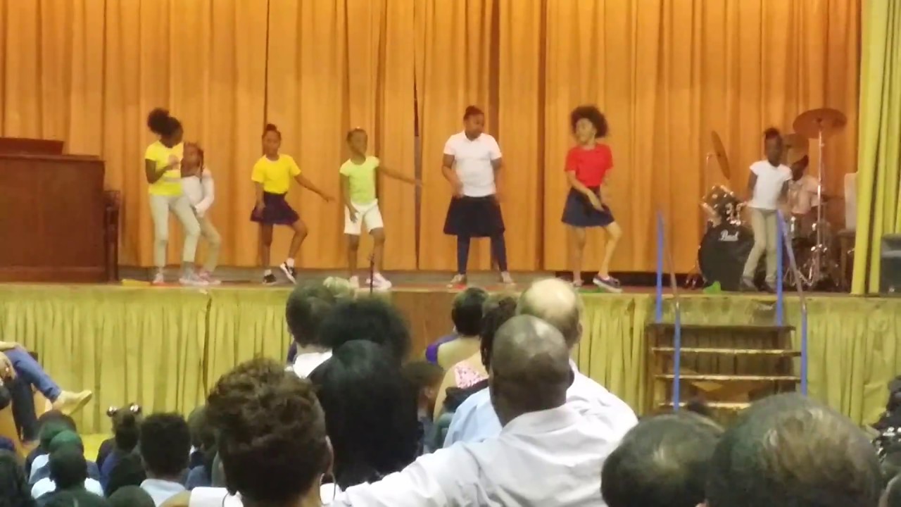 06022017 GHTCA School Wide Last Praise & Worship - YouTube