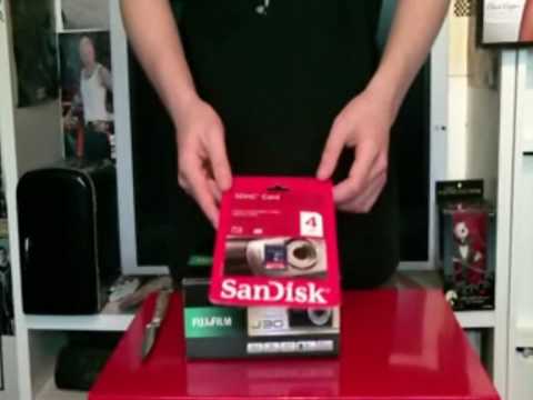 Fujifilm FinePix J30 unboxing