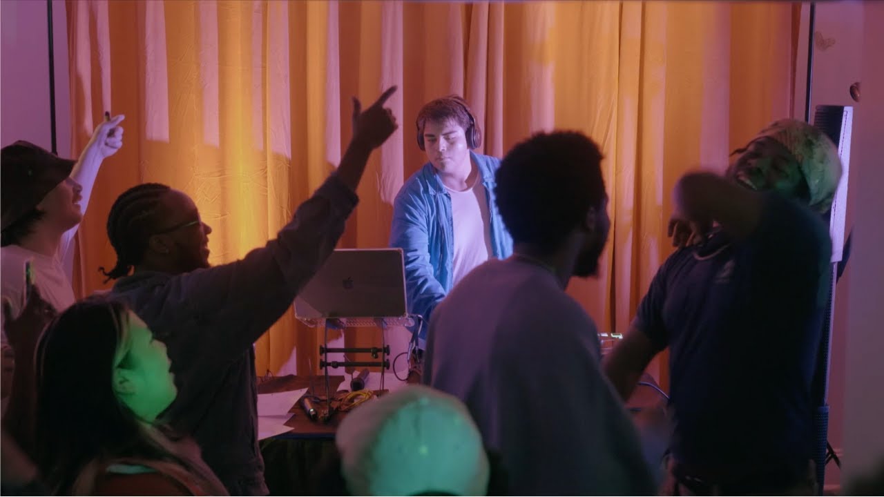 The Premiere of "I Love Ricky" - YouTube