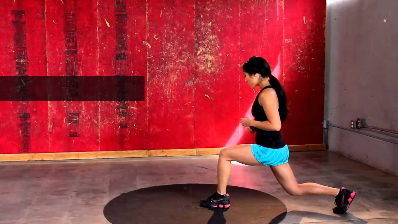How to Do a Lunge - YouTube