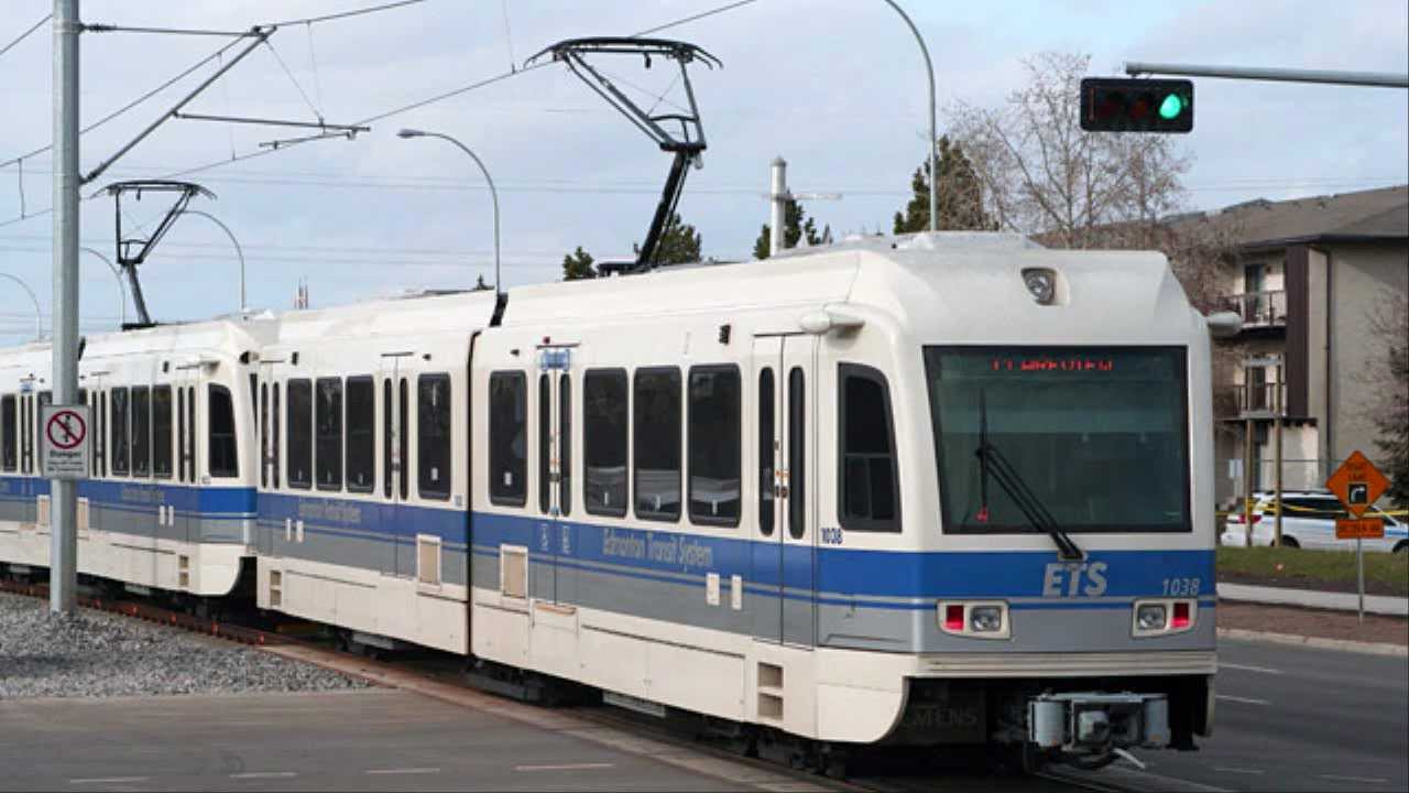 ETS - Edmonton Transit System Siemens SD160 #1062 leaving Southgate on ...