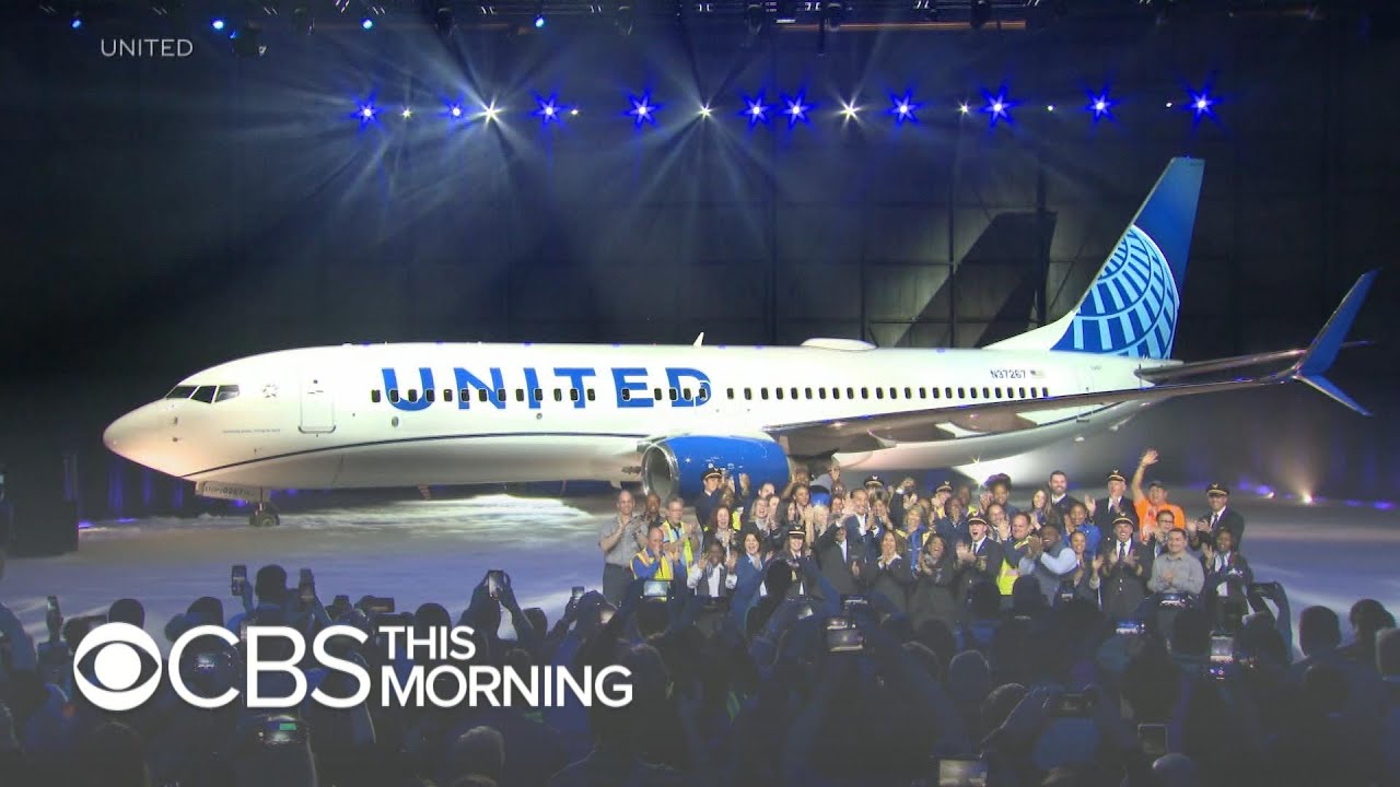 "Art in the sky": Why airlines obsess over the paint jobs on their ...