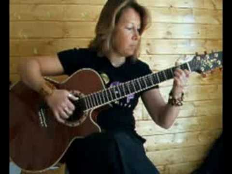 Acoustic Guitar MANHA DE CARNAVAL ORPHEUS (Luis Bonfa) - YouTube Music