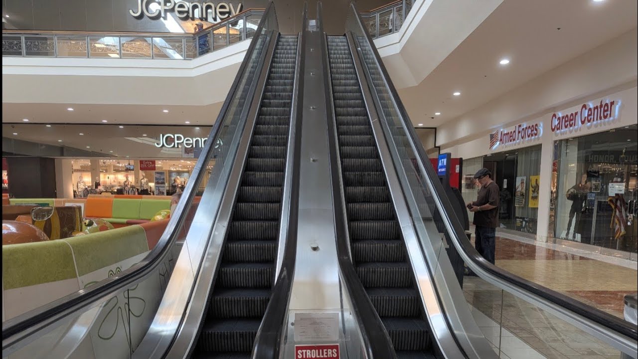 Montgomery Single File Escalators (Set 1) - Solano Town Center ...