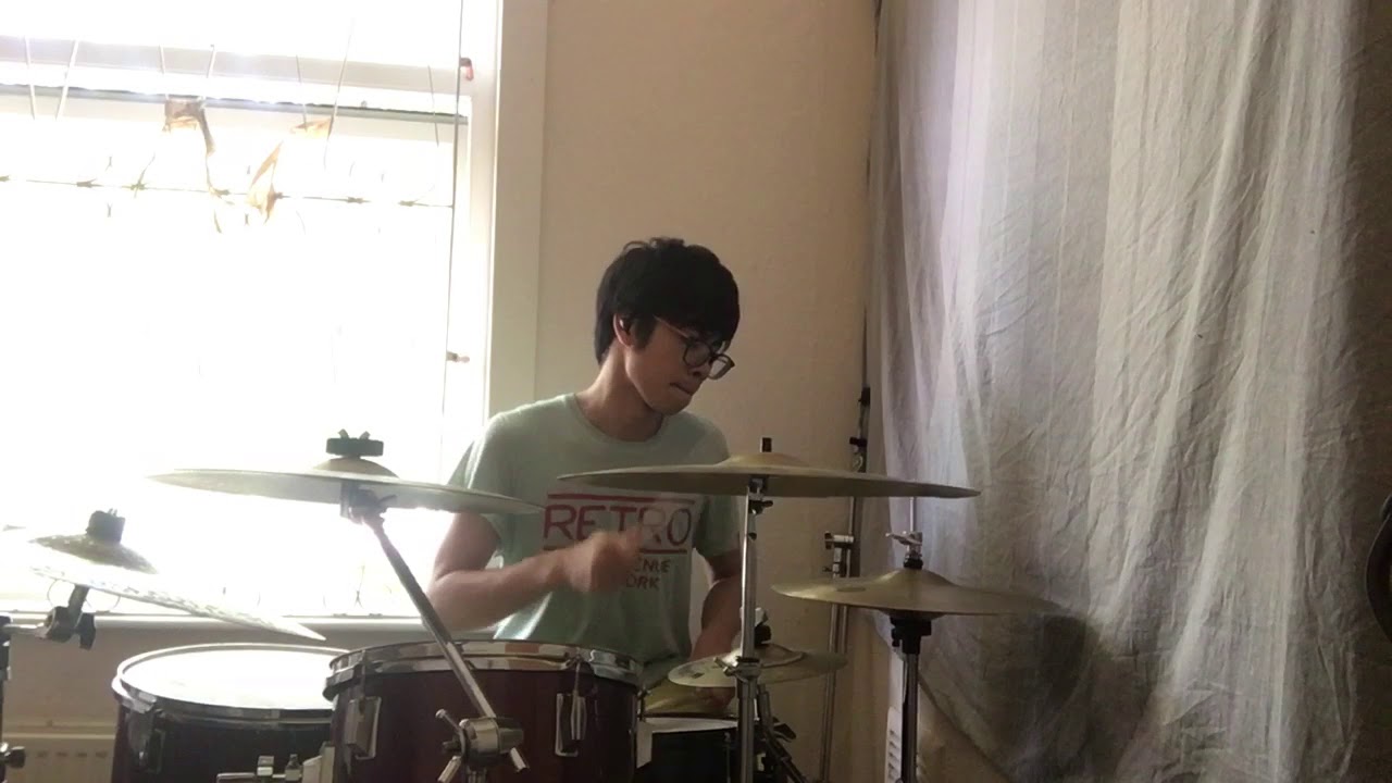 random drum solo - YouTube