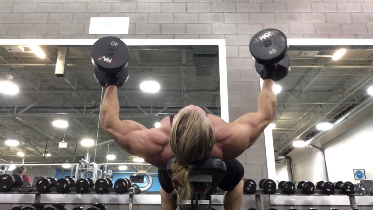 Hammerstone does The Rocks Hercules Chest workout/ staying focused in ...