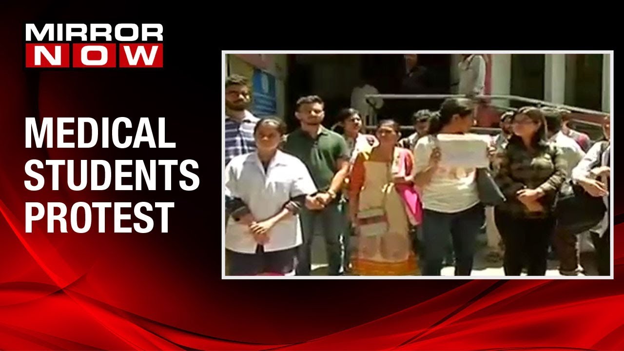 Medical students' protest over reservation in Medical colleges reaches ...
