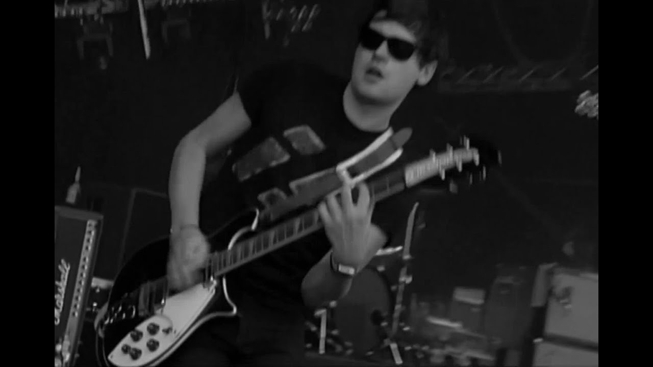 Editors - Eurockéennes 30th June 2007 (Johnny Silver Recording) - YouTube