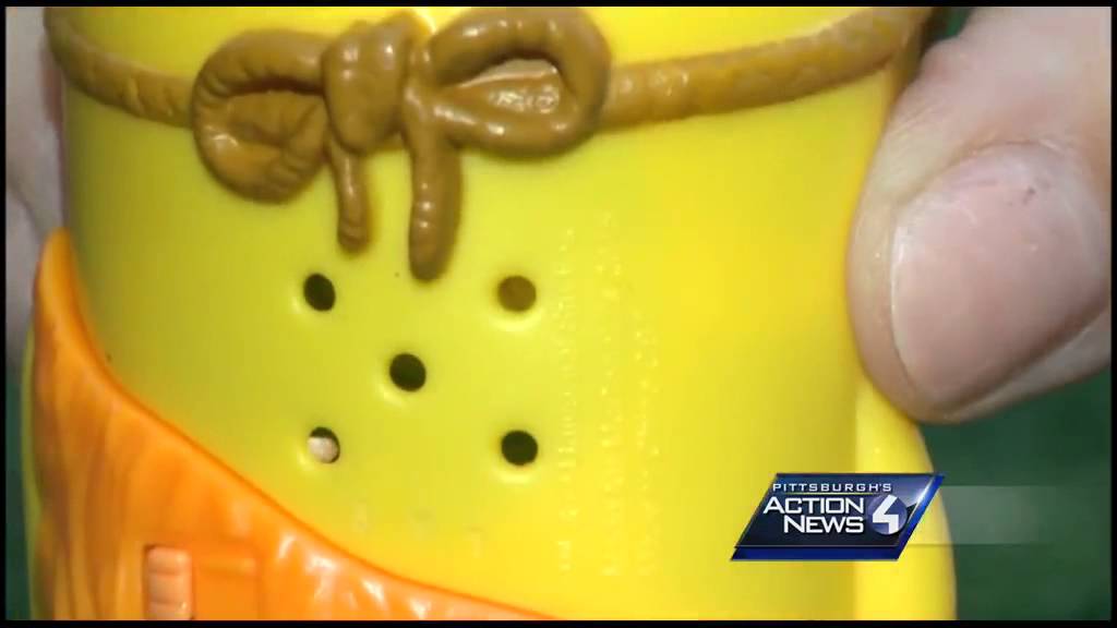 RAW: Judge for yourself, the Minion toy audio - YouTube