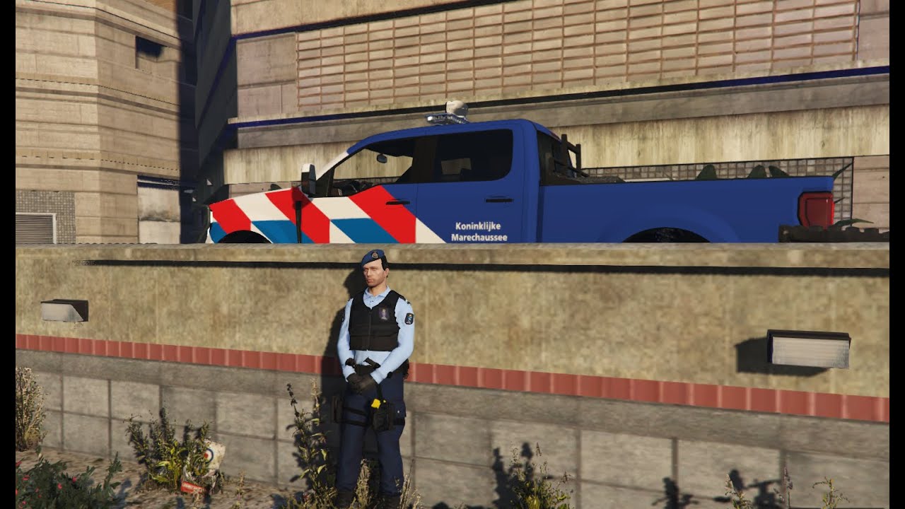 [FiveM] Op Pad Gaan Als KMar Binnen Springbank Rolplay - YouTube
