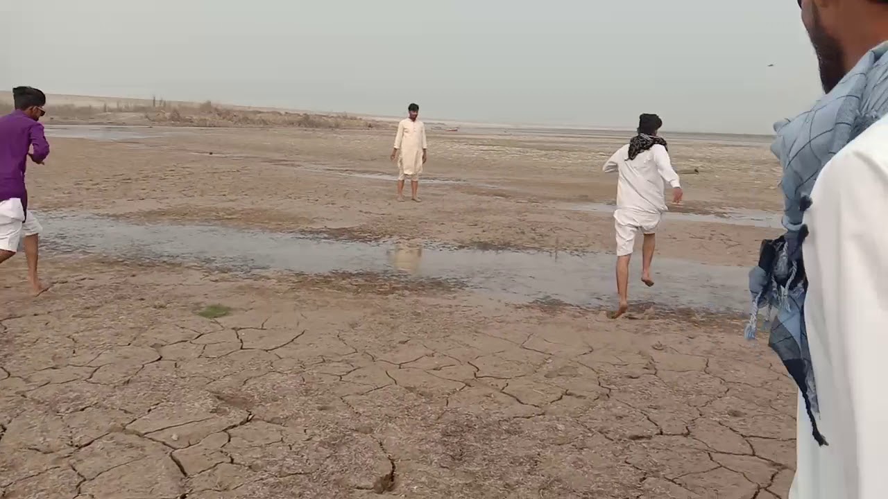 Zong Team Enjoy Chachran sharif - YouTube