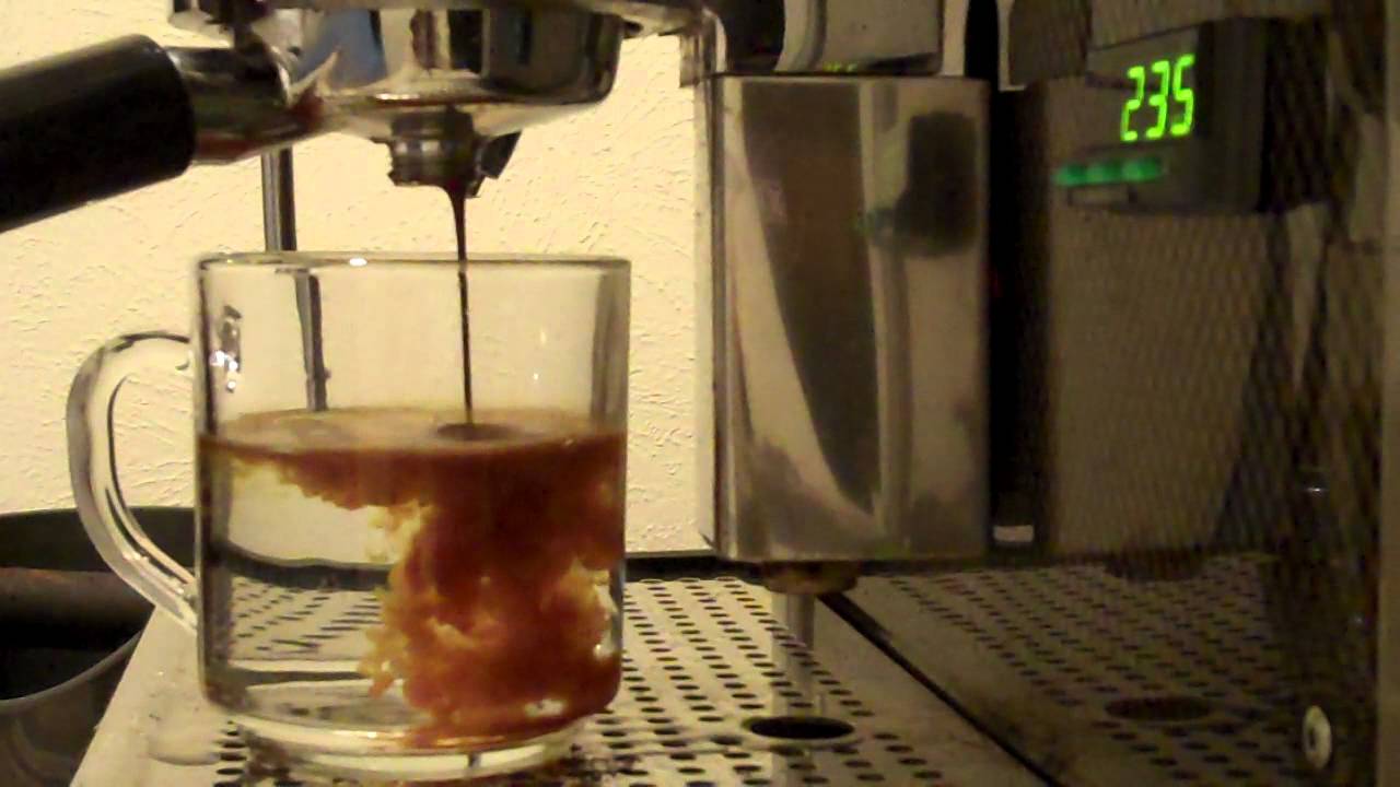 2012-12-18: Making an Americano espresso drink - YouTube