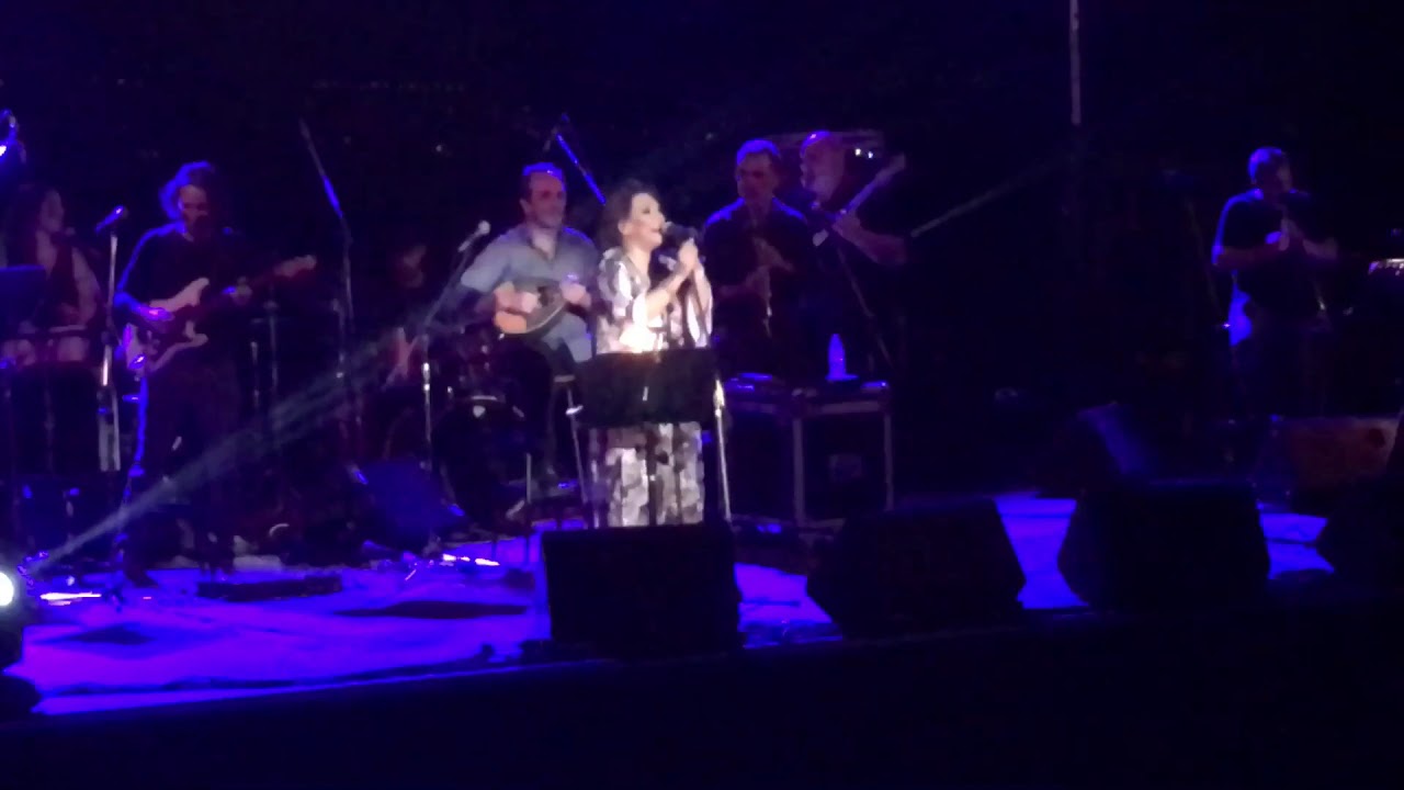 Γλεντα την Ζωή ΕΛΕΝΗ ΒΙΤΑΛΗ Γιάννενα - YouTube