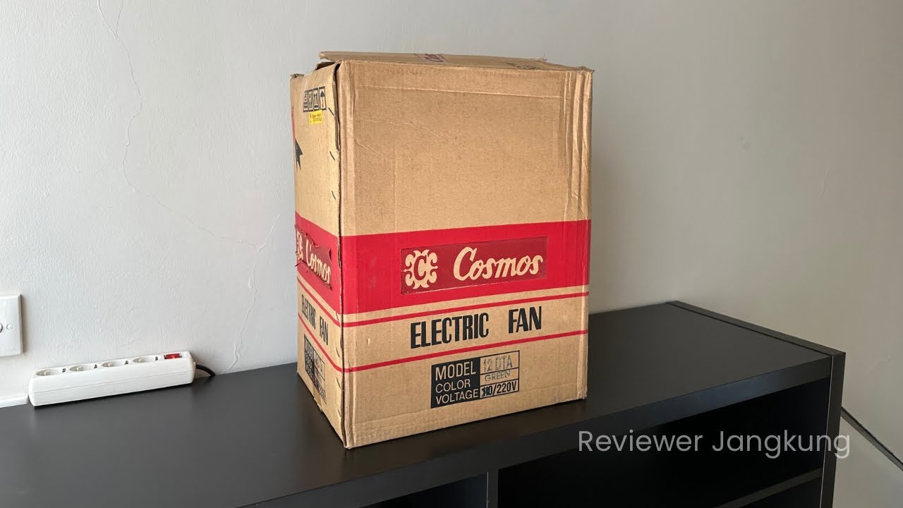 BNIB Cosmos 12” Electric Desk Fan Sneak Peek - YouTube